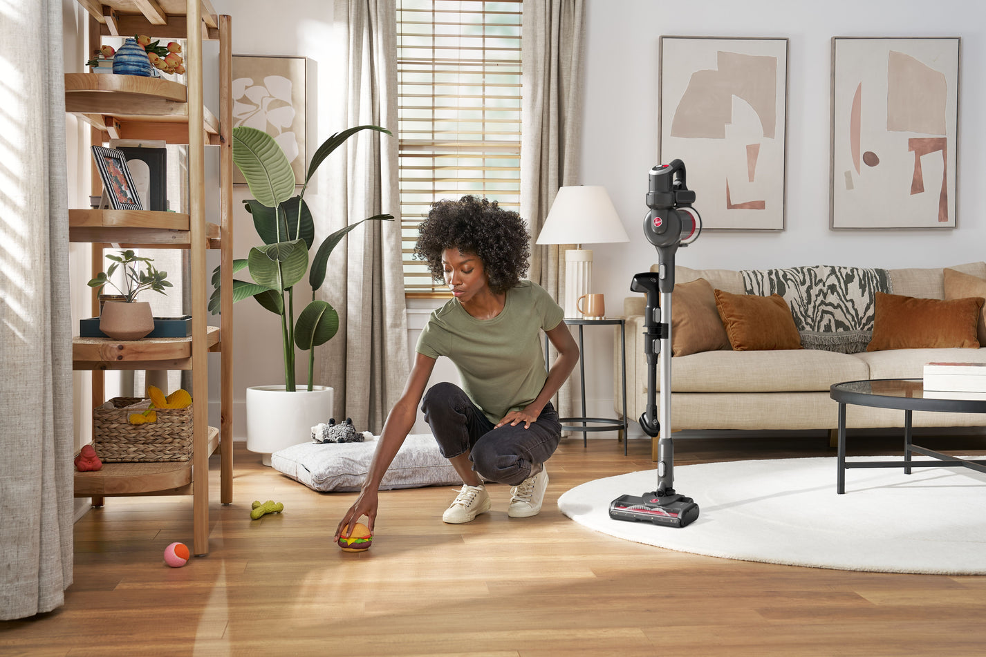 Excelerate Self-Standing Cordless Stick – Hoover Canada